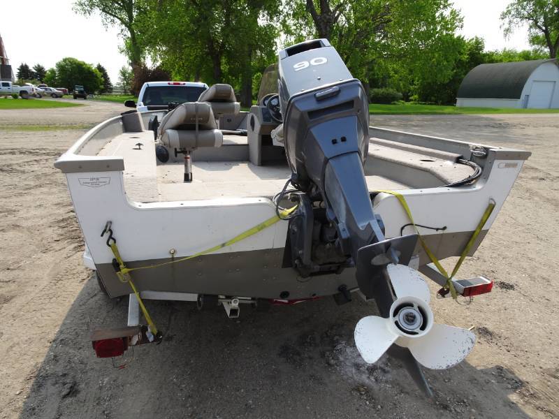 2002 Lund Explorer 1675 SS Adventure fishing boat | Helbling Auctioneers Lund Fishing Boat ...