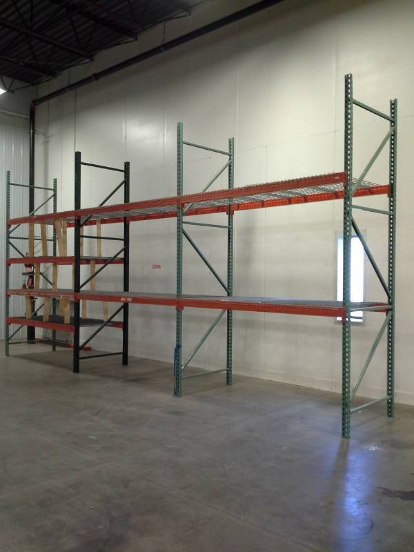 12' Pallet Racking - 4-Uprights 12ft., 16-Beams, 16-Wire Shelves, Plus ...