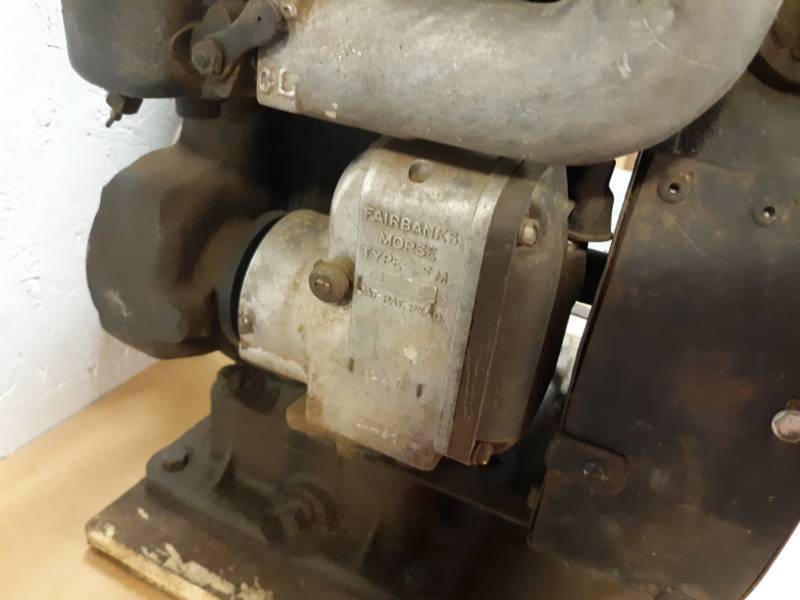 Single Cylinder Wisconsin Model AEH Gas Engine | Antique and ...