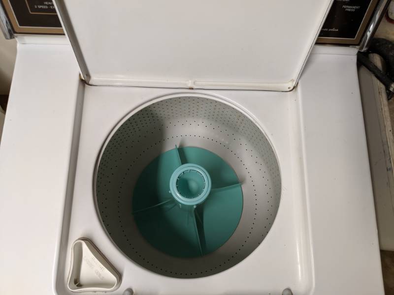 Maytag Model A712 Series 4 Washing Machine | Chaska Moving Auction | K-BID