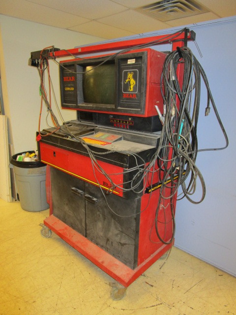 BEAR ENGINE ANALYZER WITH EMISSION ANALYZER | EARLY FALL FURNITURE ...