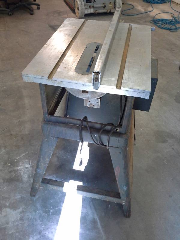 10" Wards Powr-Kraft table saw | Elk River Tools, Equipment & Material ...