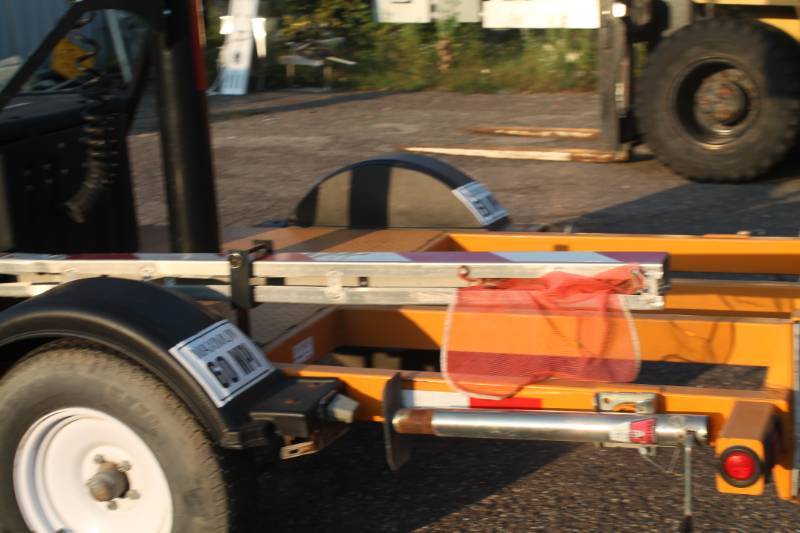 Auto Flagger Solar Powered Flagging Trailer With remote Control | Pine ...