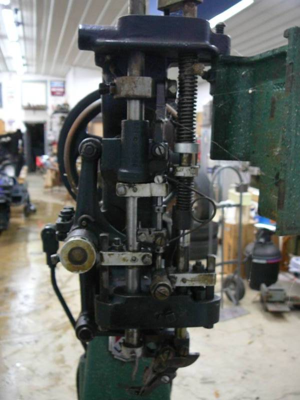 Landis No. 12 Model 88 Shoe Stitcher Machine | Landis Shoe Stitcher ...