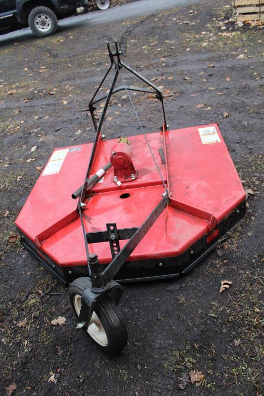Bush Hog Razorback Lawn Tractor Attachment | Maple Plain Farm Surplus ...