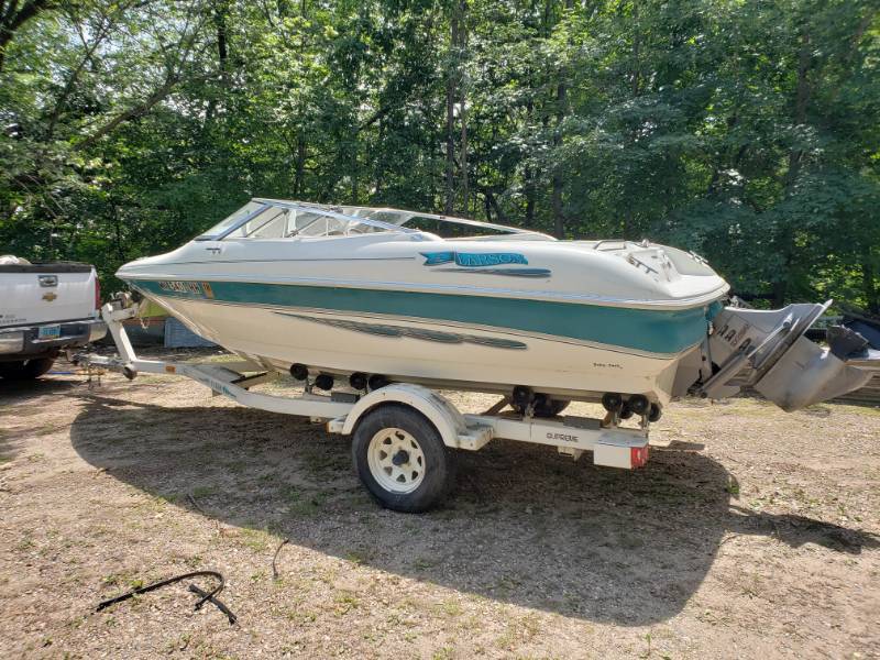 Larson Boat w/Trailer - Sabre Riding Mower | K-BID