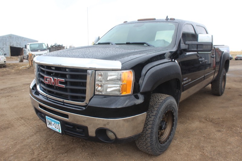 #1121 MN AUTO AUCTIONS - 2009 GMC Sierra 2500 SLE Crew Cab 4x4 Duramax ...