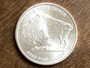 "Buffalo" Silver Rounds --- .9999 FINE SILVER | K-BID