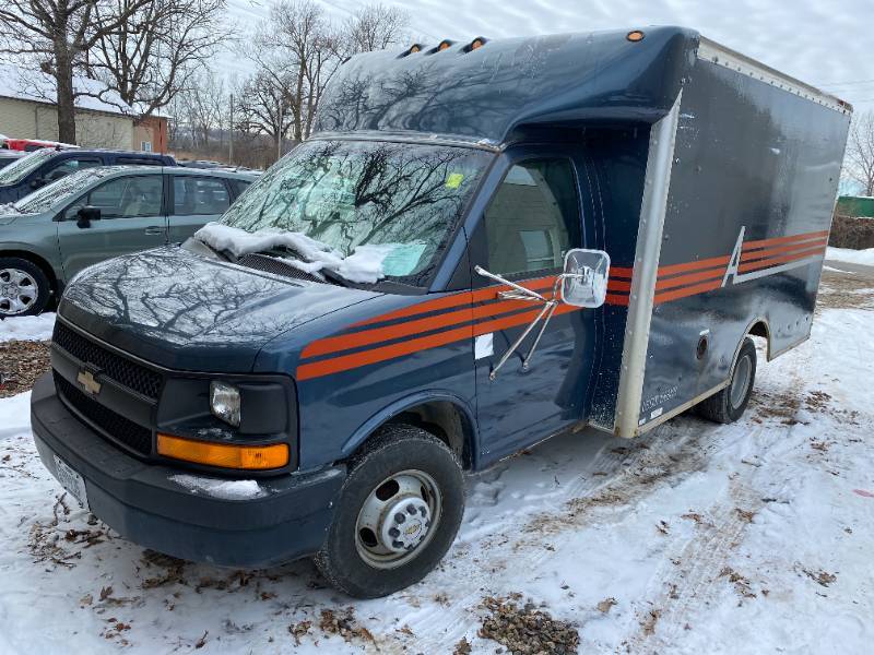 Commercial Box Van Auction | K-BID