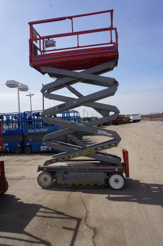 Genie, Sky Jack, JLG Scissor Lift, Utility Lift Sale | K-BID