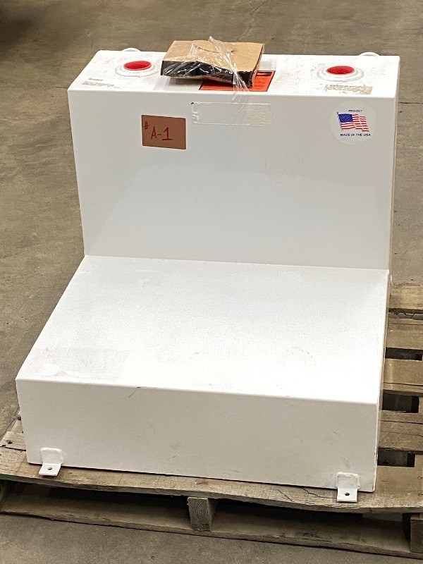 New Fuel Transfer Tanks, Bulldog / Reese Trailer Jacks & More | K-BID