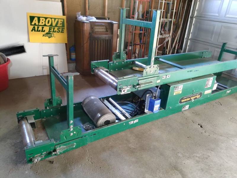 Rapistan Dematic Power Conveyor System - 20 foot. Electric powered belt ...