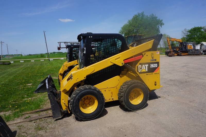 SW Metro Big Cat Wheel Loader, Skid Loaders, Excavators & Equipment | K-BID