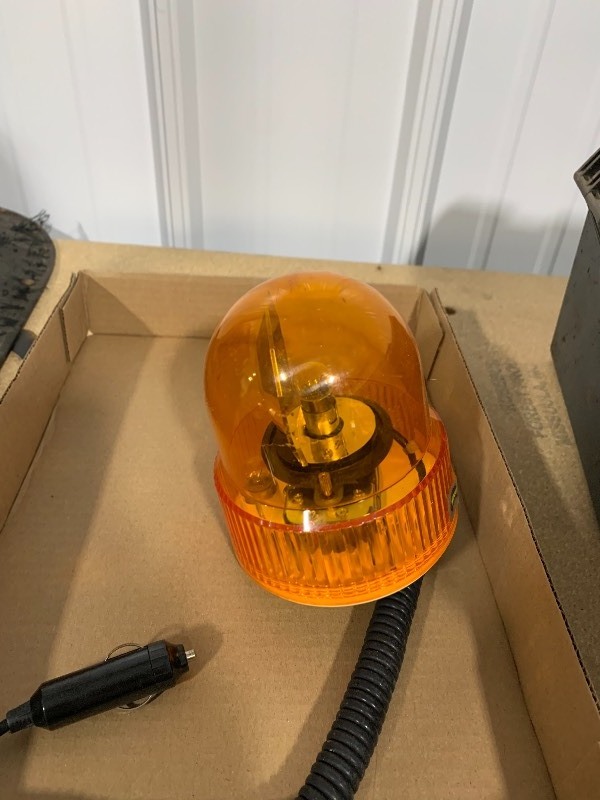 Estate Auction 9 Lots Of Stuff K BID