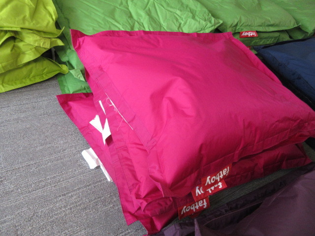FATBOY BEAN BAGS AND ANDREU WORLD OFFICE CHAIRS | K-BID
