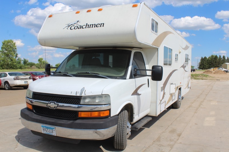 2003 Chevrolet Express Coachman RV - TUESDAY NIGHT NO RESERVE SALE - TC ...