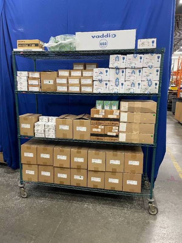 #456 --- Large Lots of Professional Audio & Video Equipment ...