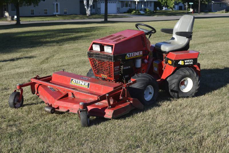Farmall Tractors, 2020 1025R John Deere Tractor, Snap-On tool chests ...