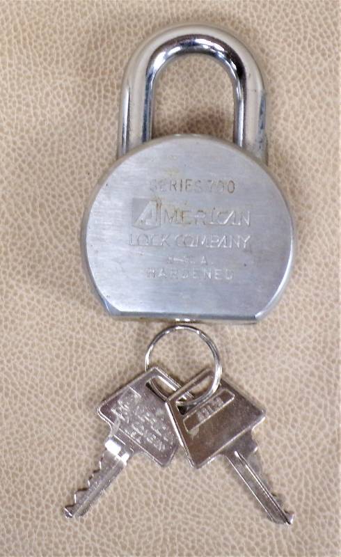 PADDLE LOCKS & ANTIQUE CAR EMBLEMS | K-BID