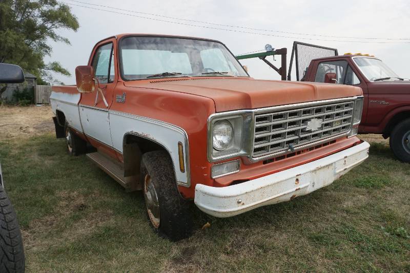 JAX of Benson Sale #1007 Wilmot South Dakota Gary Rauscher Estate #1 ...