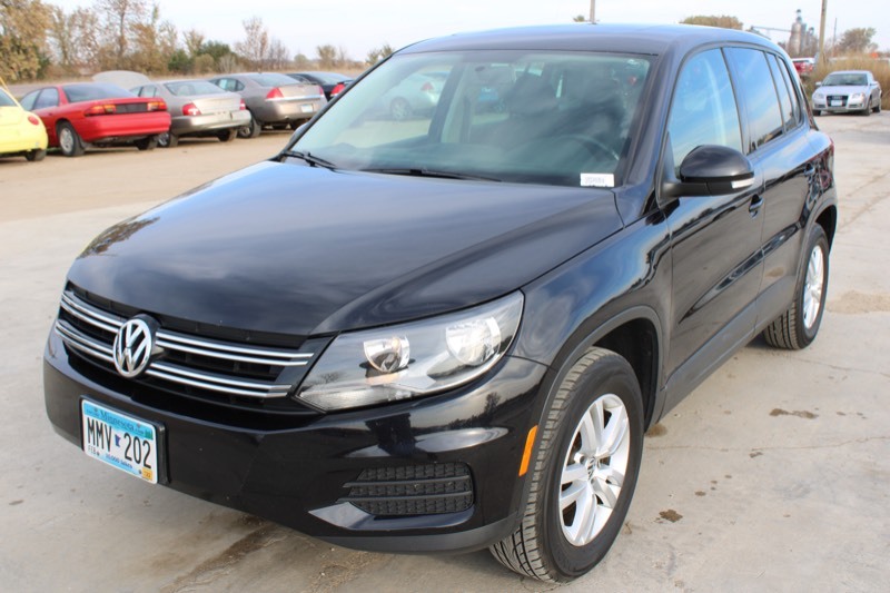 #2418 MN Auto Auctions - Tuesday Night - LET US SELL YOUR CAR - HALF ...