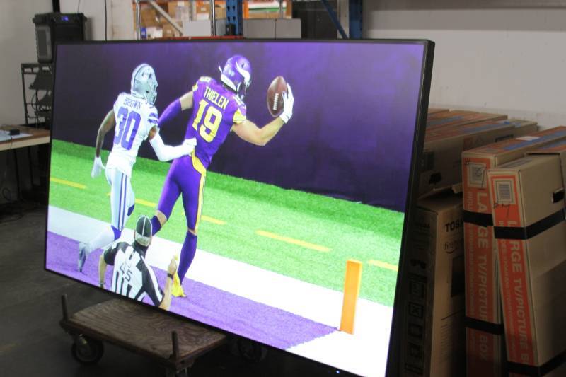 #462 Professional & Commercial Audio Video Stage & Studio Lighting - 98 ...