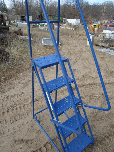 PALLET RACKING, LUMBER, ROLLER & BAKERY CARTS, SHOP EQUIPMENT ...