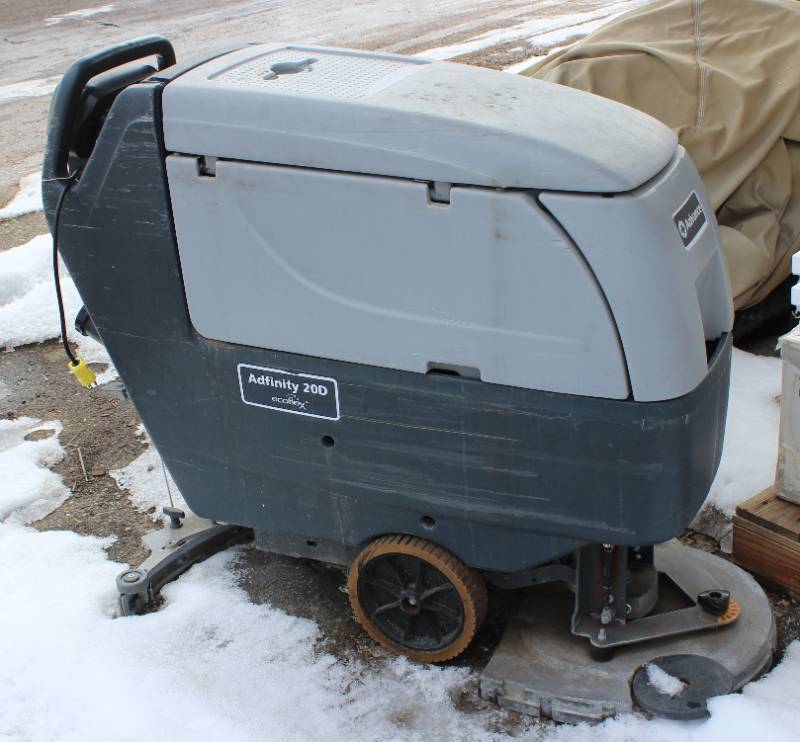 Pine Bend Consignment December # 2 | K-BID