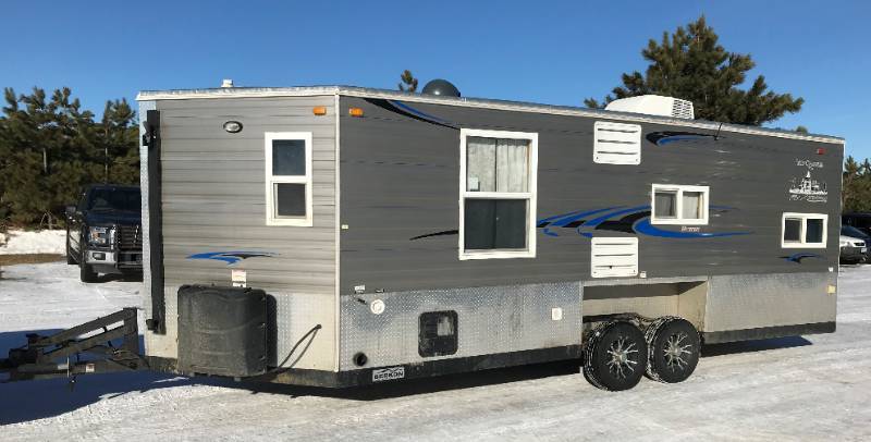 - Auction 44 - Very Nice 2016 Ice Castle 21' RV Edition! - | K-BID