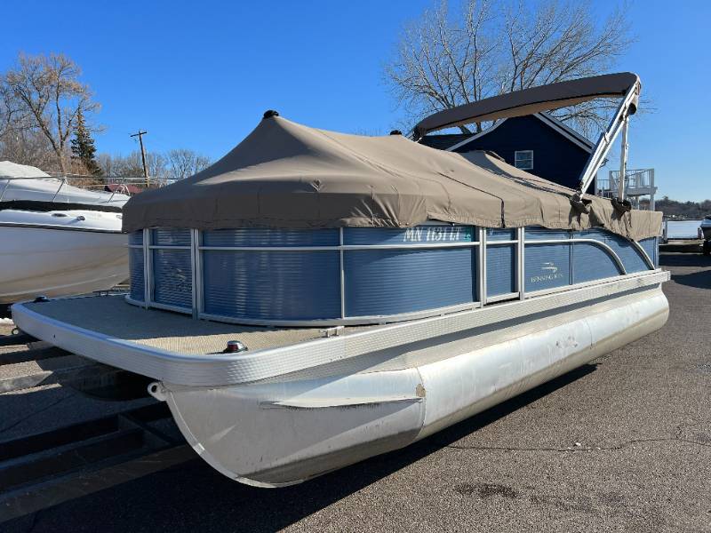 Your Boat Club April 2023 Auction - Pontoons, Runabouts & Fishing Boats ...