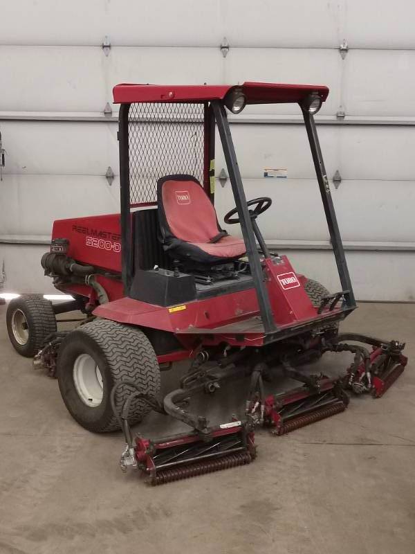 Commercial Lawn / Landscape Equipment --- Greens / Fairway Mowers ...