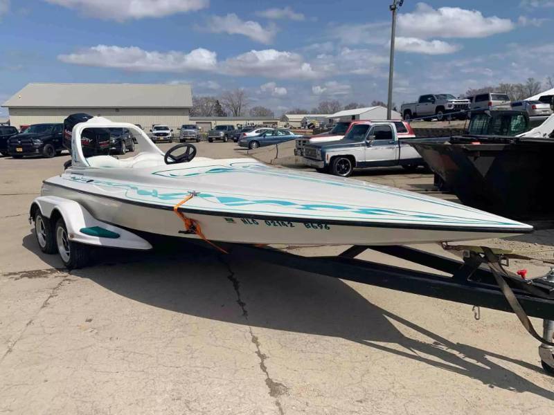 Northland Auto Center, Inc. USED BOATS 1996 Starbuck ModTunnel, 1986 ...