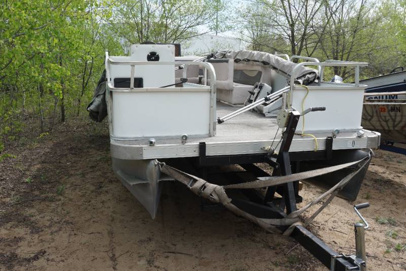 Fishing For Life Charity Boat Auction - Boats, Pontoon, Skid Houses | K-BID