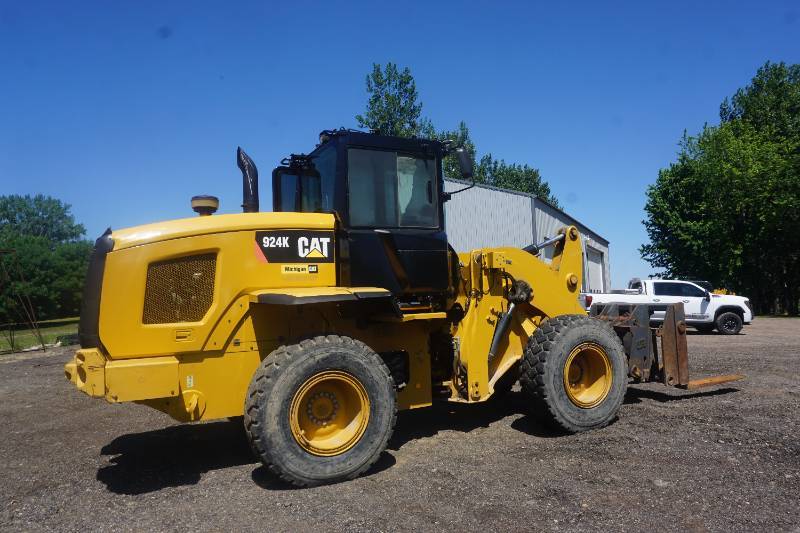 South Metro Cat 924k Wheel Loader, John Deere Skid Loader, and 720 ...