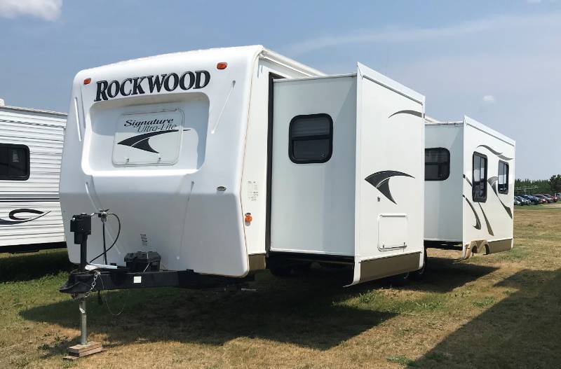 - Auction 234 - Big Country + More Campers - 4-Stroke Motor, Plus ...