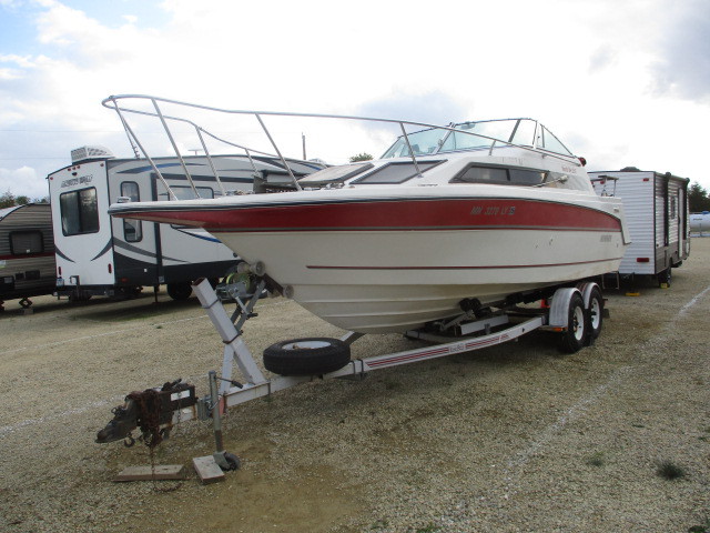 Rinker Boat and Vehicles | K-BID