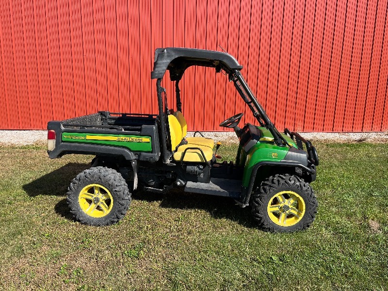 John Deere Gator and Lawn Tractor | K-BID