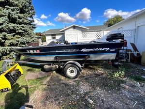 Kunz Moving Sale - Northwood ND - Spectrum Boat with Mercury 75 Motor ...