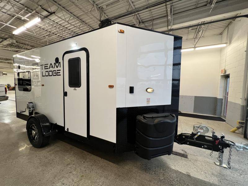 2023 Ice House Blowout Sale - Ice Castle Rugged RV + Team Lodge | K-BID