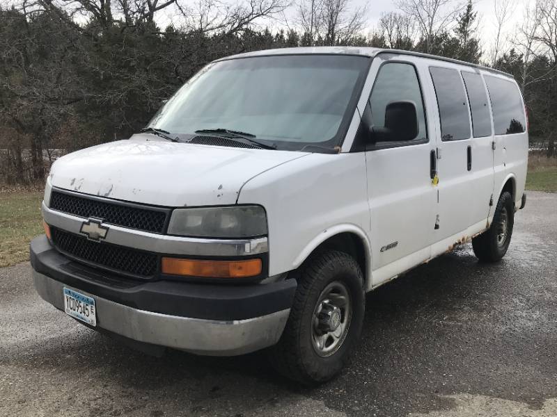 - Auction 332 - All-Van Auction! - Nice Variety of Passenger and Cargo ...