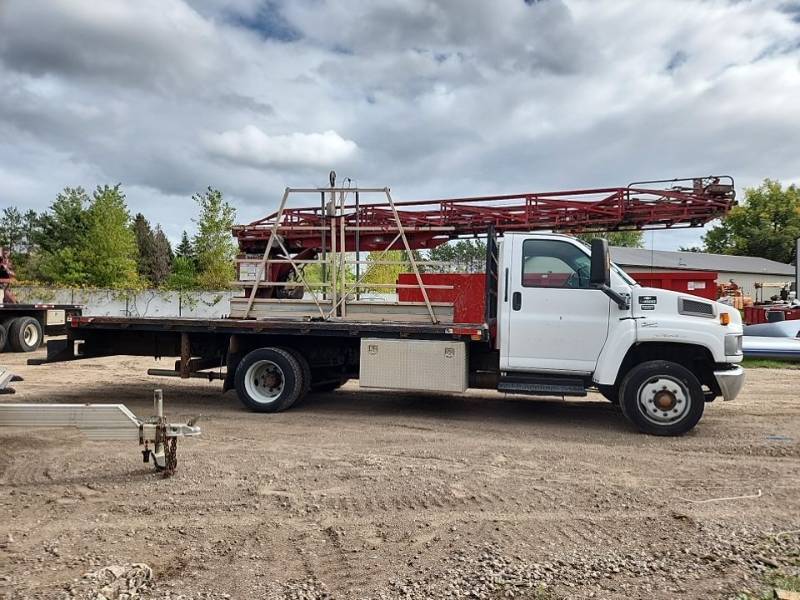 Sign Company Trucks: Crane, Auger, Hook, Stinger and equipment | K-BID
