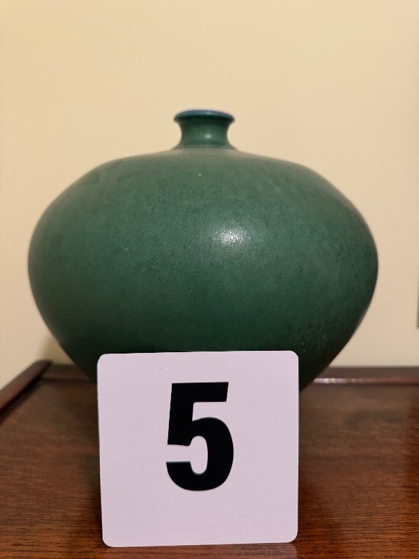 Beautiful Eagan Condo with Salvador Dali Artwork | K-BID