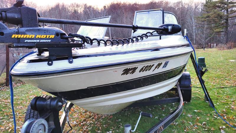 2004 Larson Boat ski/fish 18'6" 150hp Yamaha 4 Stroke, 10hp Single ...
