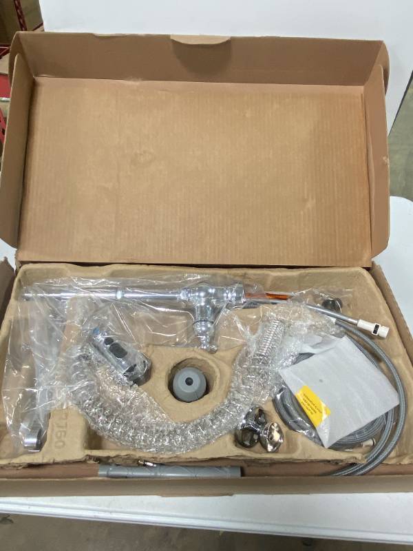 (Lot 2) New MOEN FAUCETS, SHOWERS, BATHROOM, KITCHEN, LIGHTS | K-BID