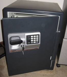 Minneapolis Estate Auction - Incredible Antique Nautical & US Navy ...