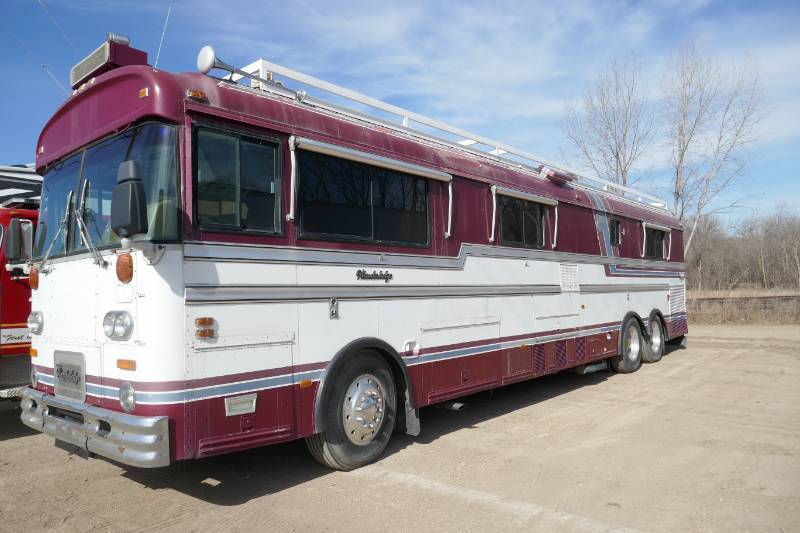 FIRE TRUCK - BLUEBIRD RV - TOY HAULER - JET SKIS - NEW Rafters Trusses ...