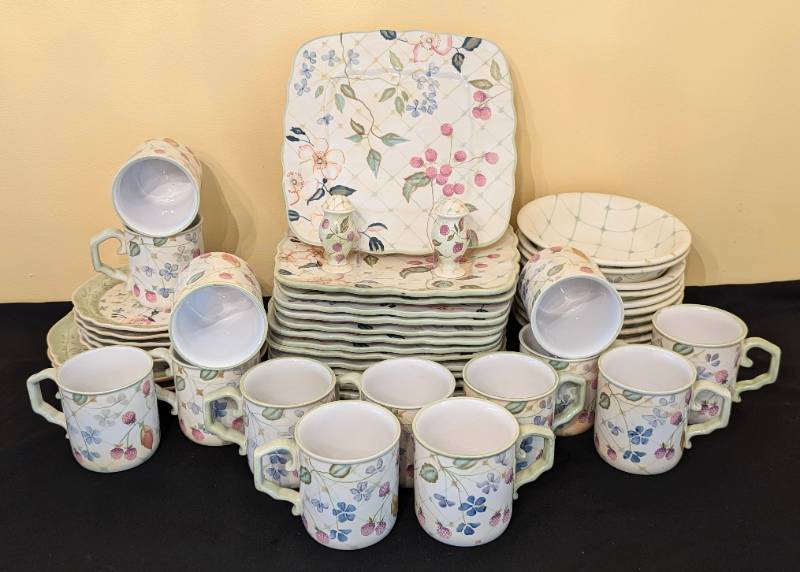 Very Nice Things in Victoria | K-BID