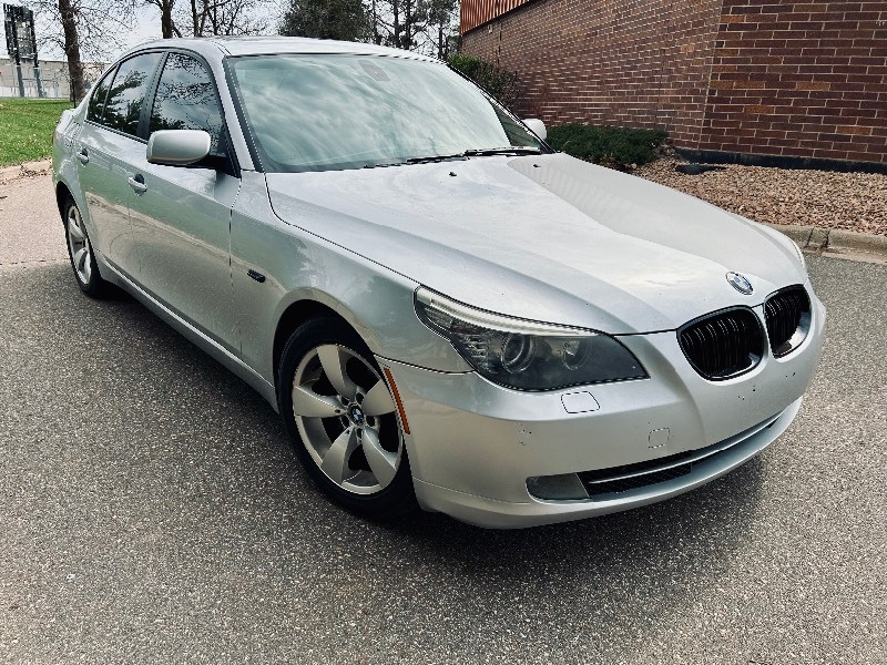 2008 BMW 5 Series 528i Sedan 4D 157,000 Miles. CLEAN!!!! NO RESERVE ...