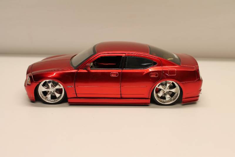 Premier Diecast Model Auction: Rare & Classic Collectibles | K-BID