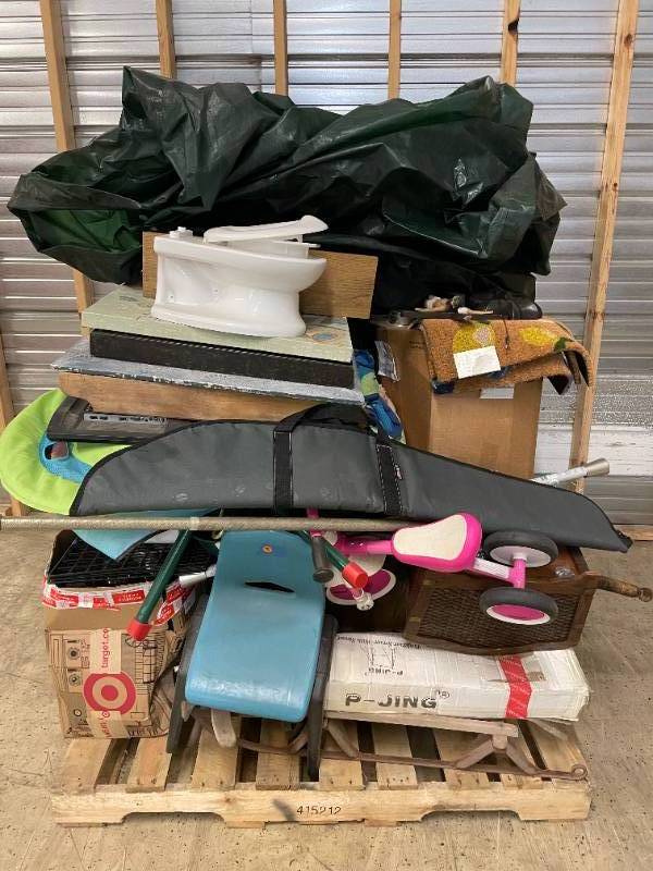 LA2 Pallet Resale, Household, Flooring, Tile, New Clothes, Closet ...